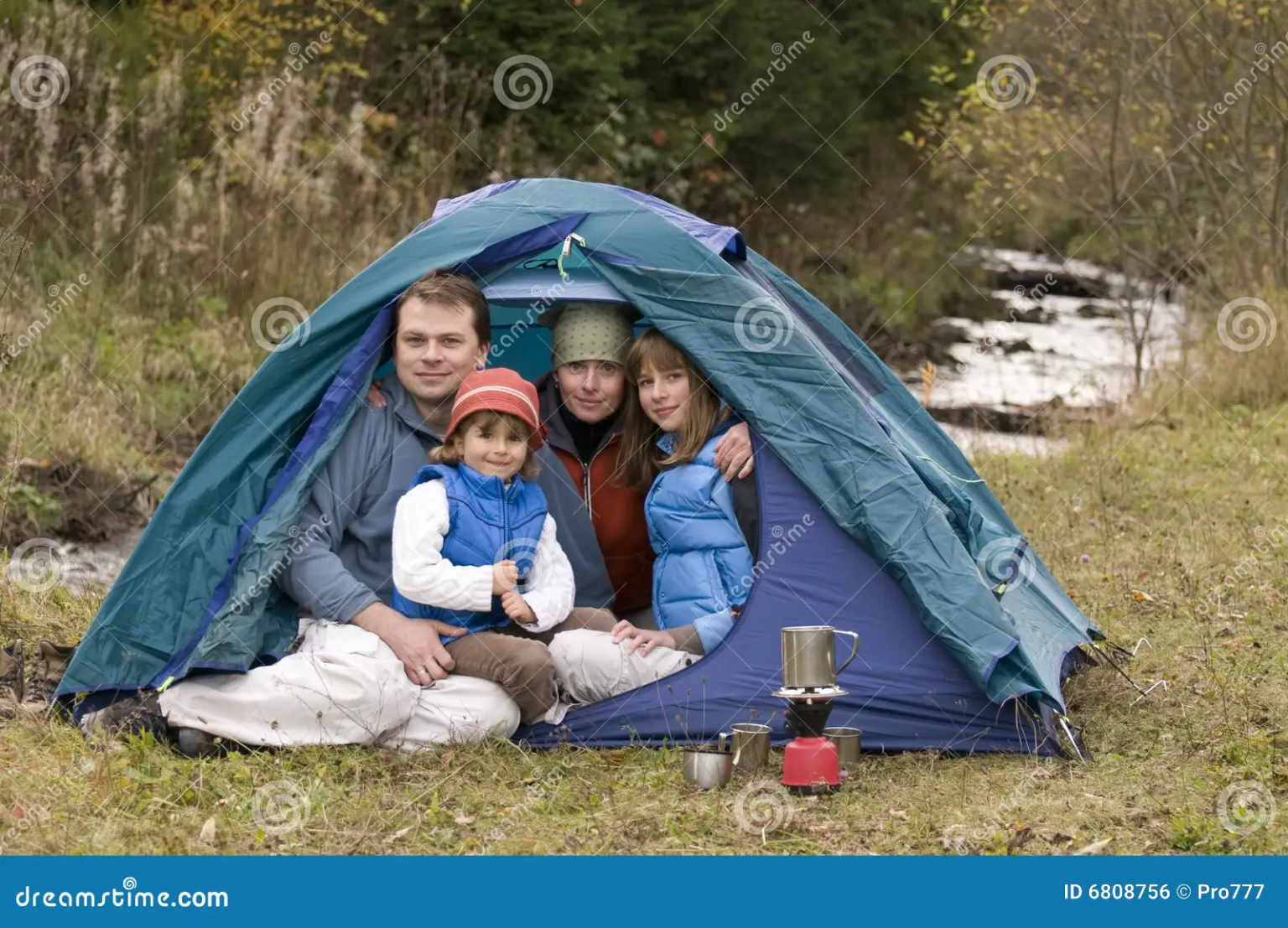 Ways to Stay – Foster Lake RV Resort